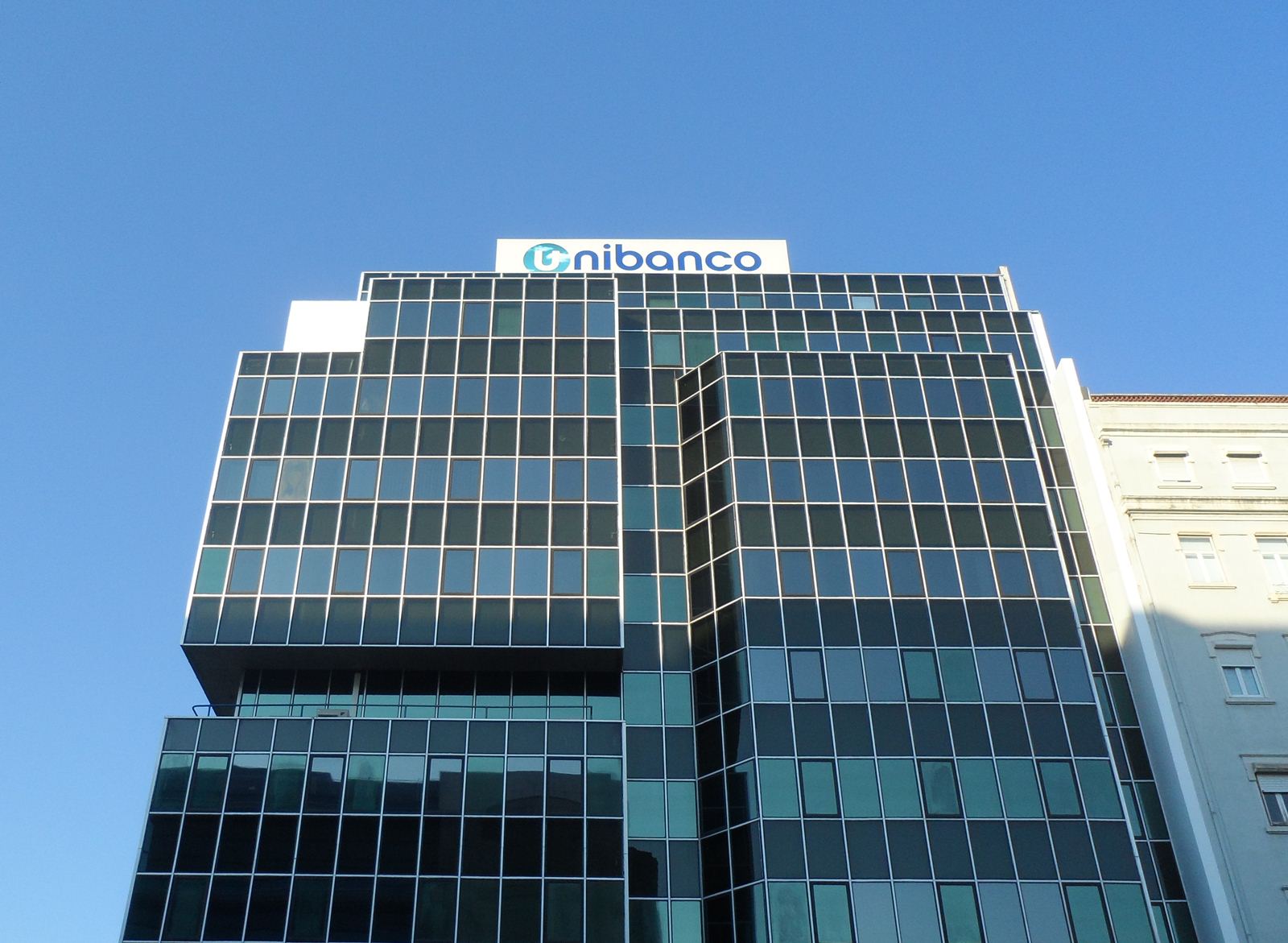 Financeiras: Unicre - Unibanco - Bancos de Portugal